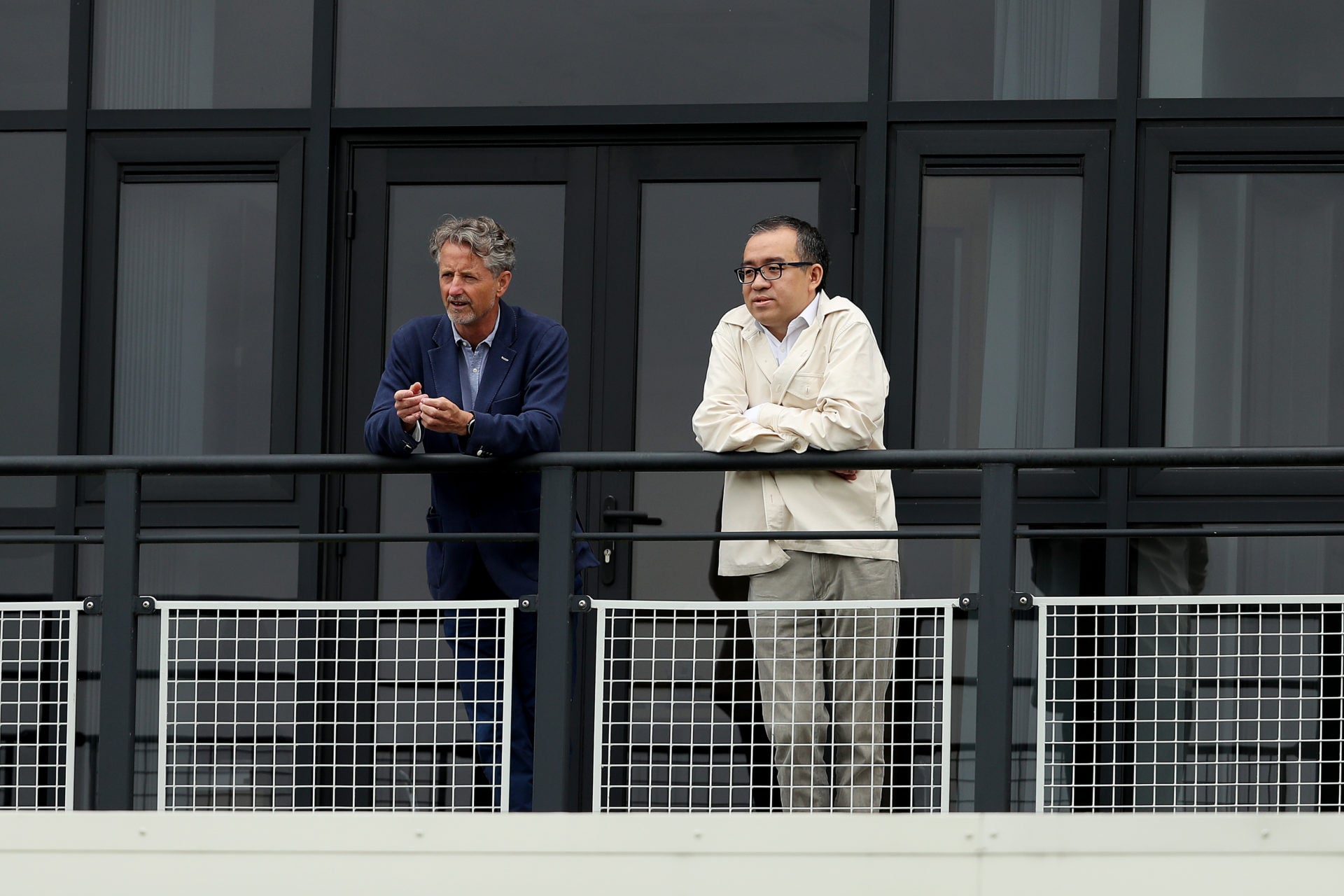 Journalist says Scott Sellars has been helping Wolves on matchdays