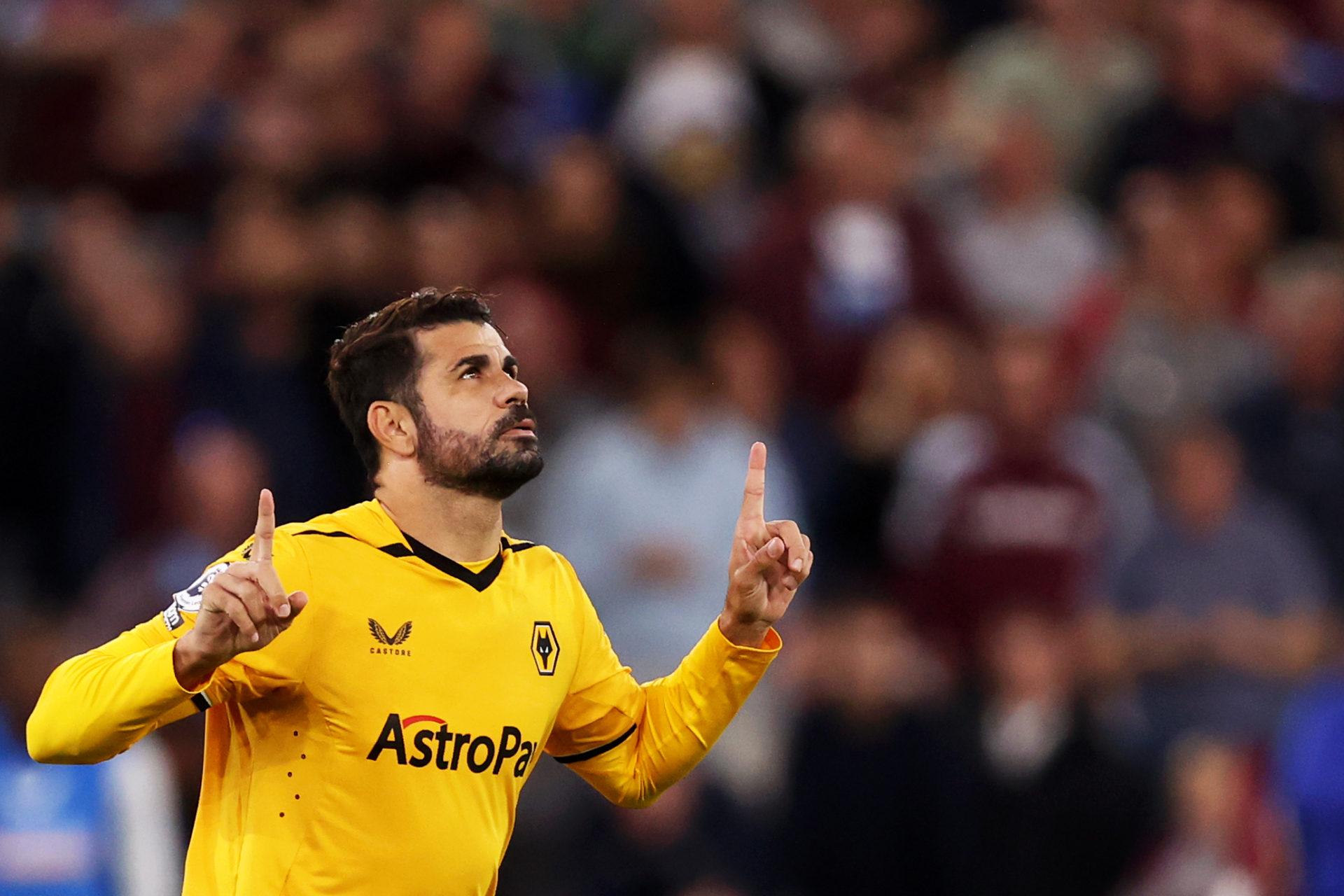 Wolves star Daniel Podence blown away by surprisingly good Diego Costa ...