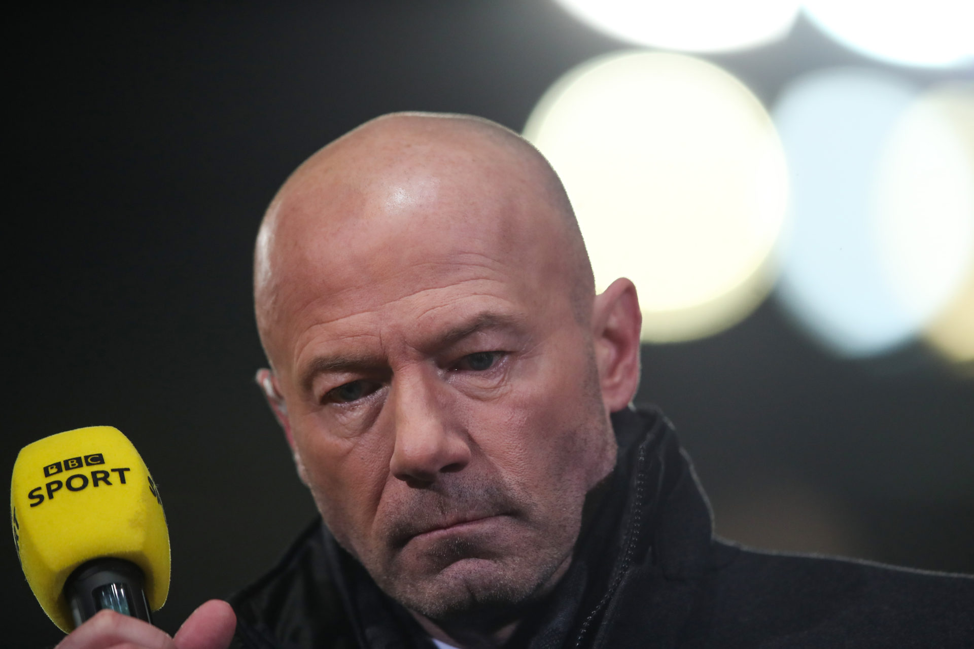 Alan Shearer names Jose Sa in his Premier League Team of the Week