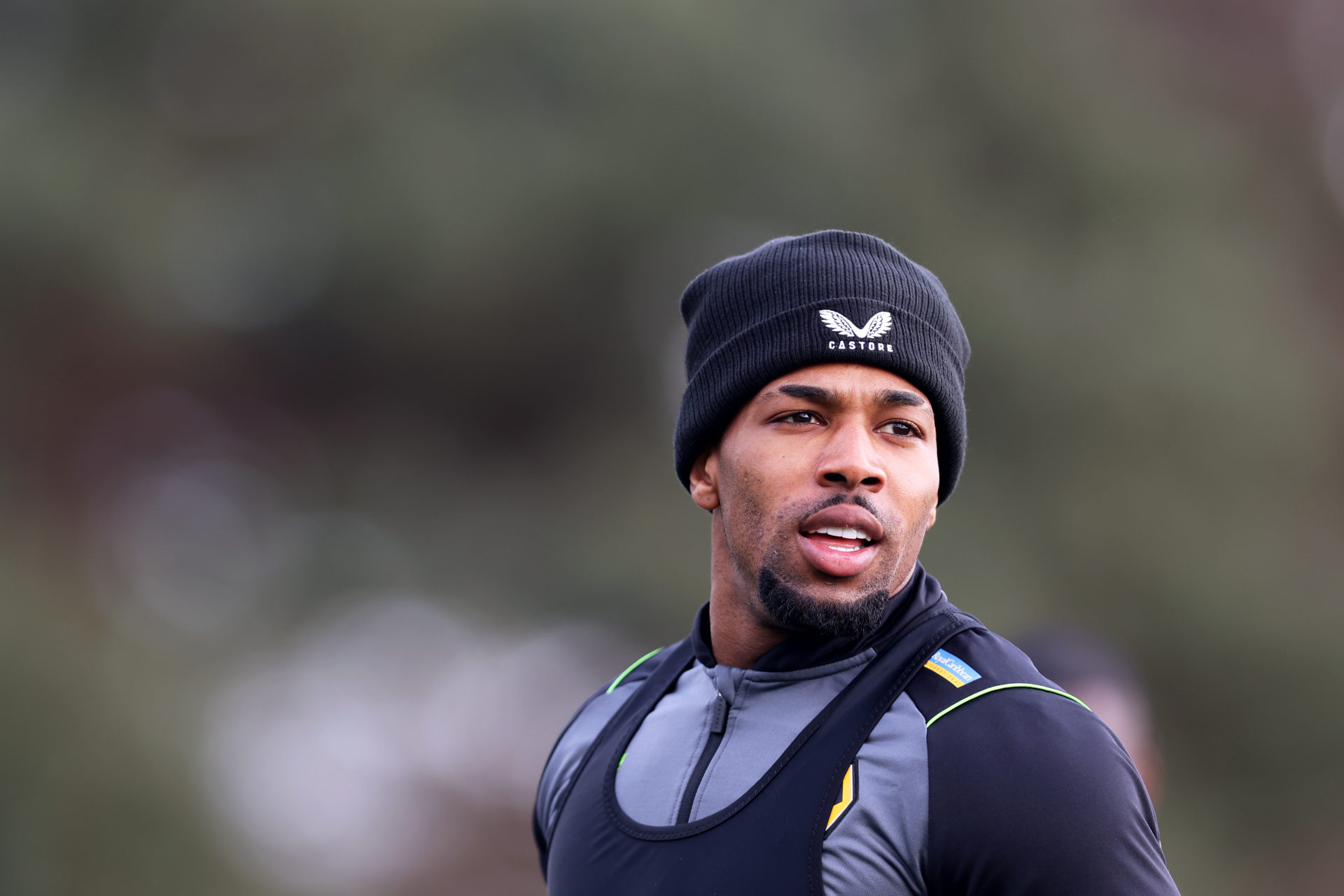 Steve Bull urges Wolves to make final push to keep Adama Traore