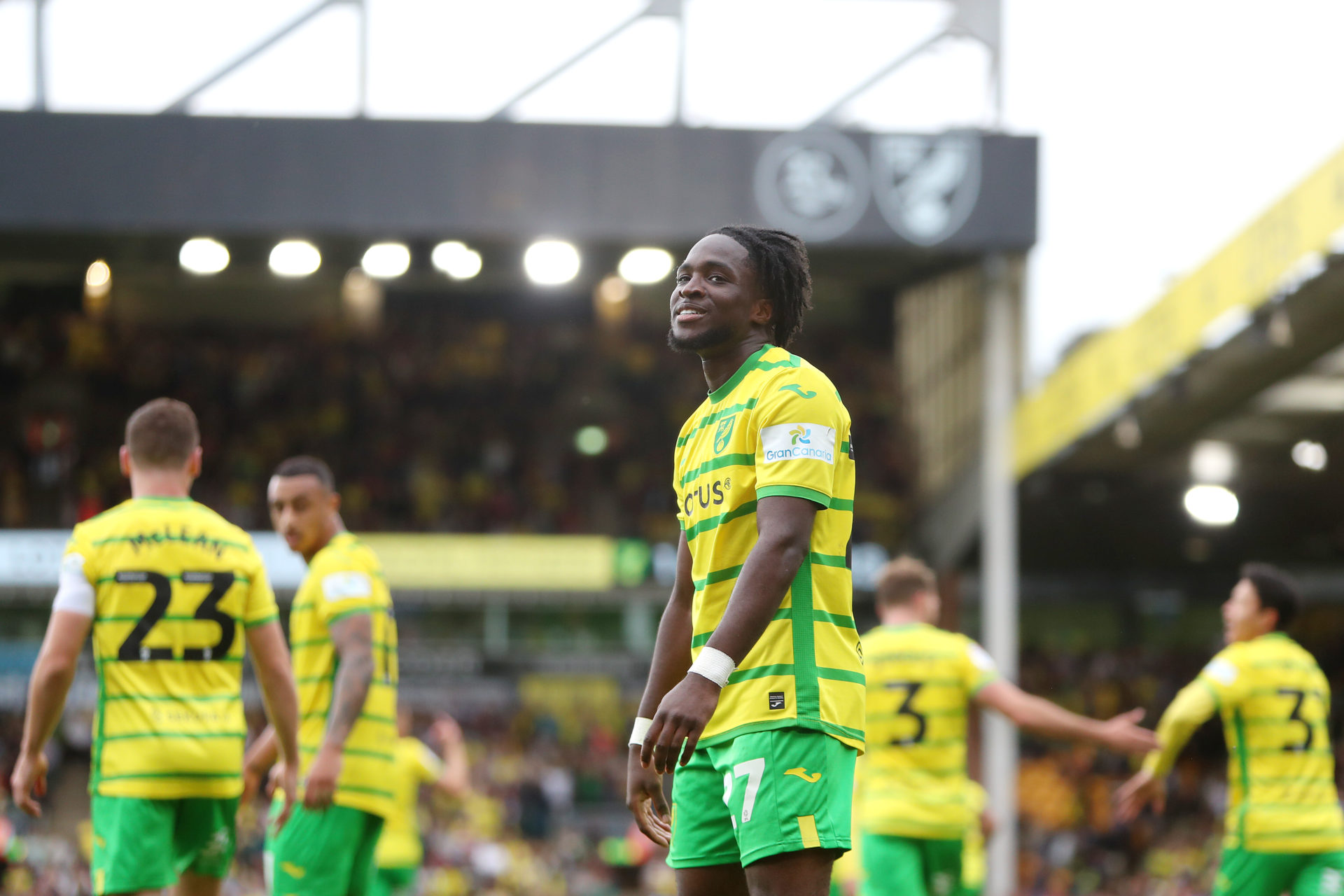 Wolves join hunt for Championship sensation with more goals than Hwang ...