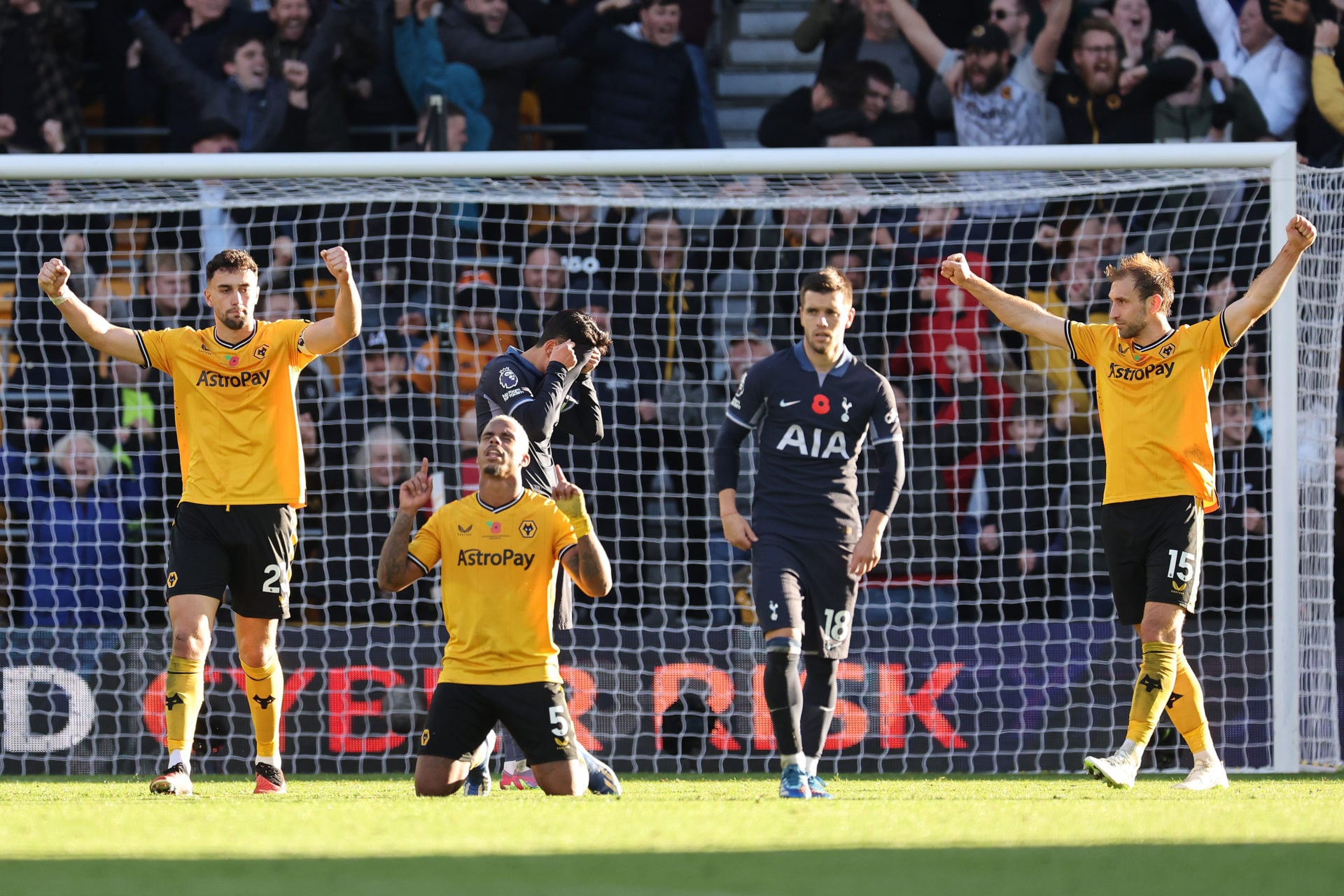 £45k-a-week star now lauded as 'Wolves' best player' in 2023