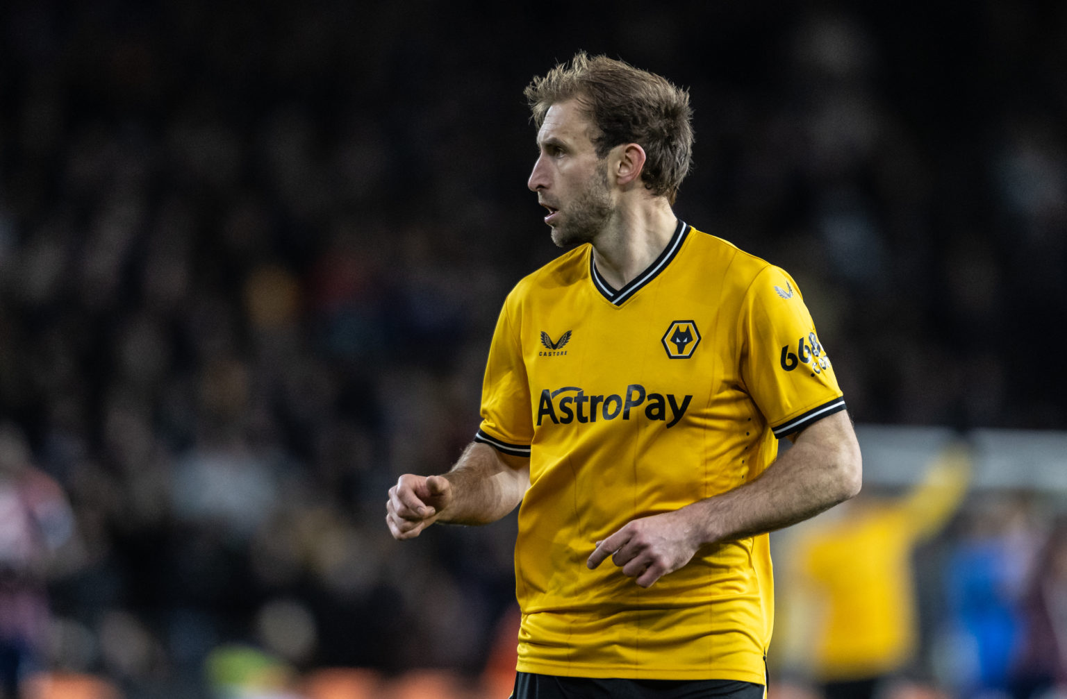 Gary O'Neil says 33-year-old Wolves star could be at Molineux for 7 ...