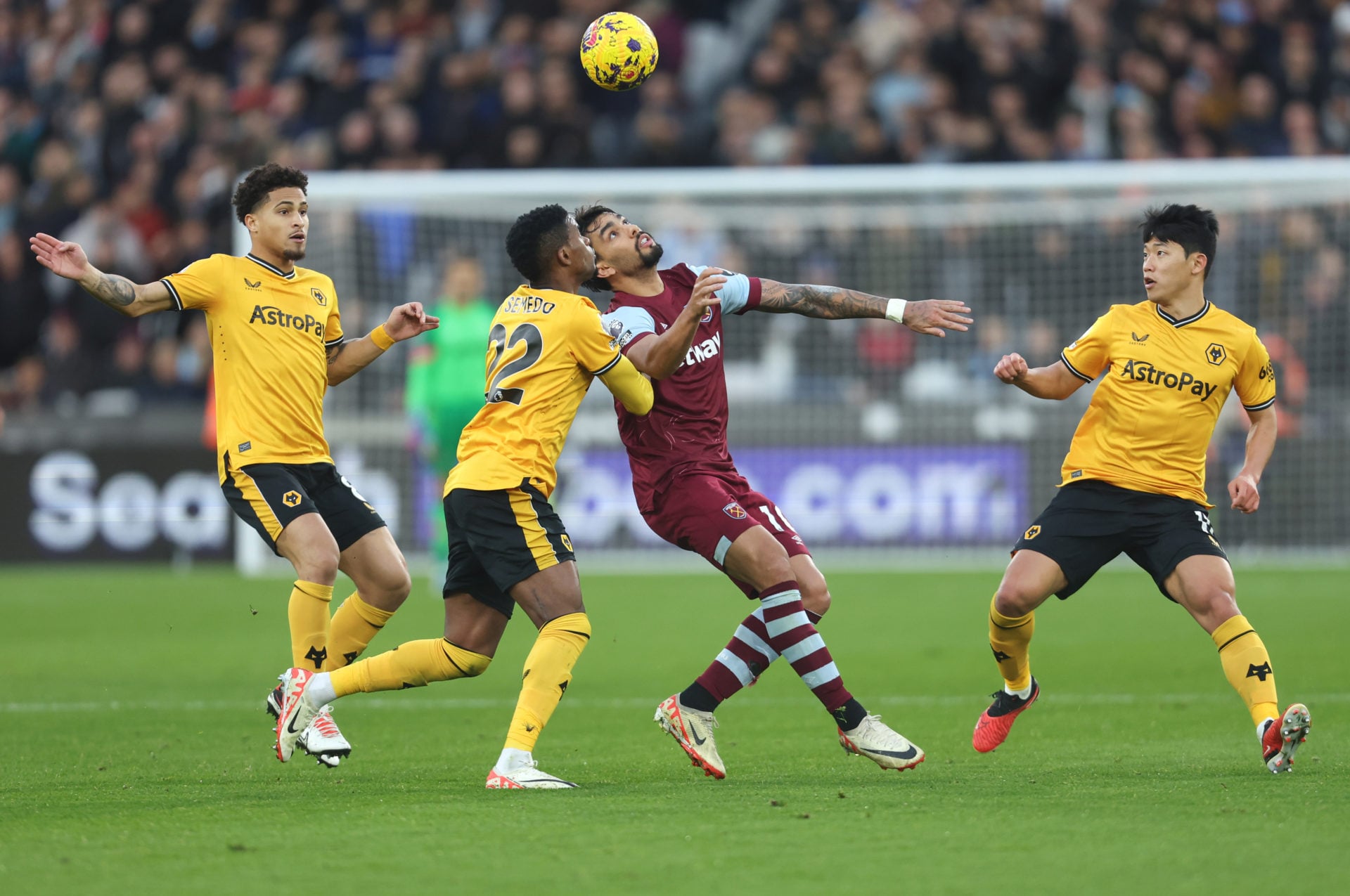 Andy Thompson names the Wolves player who's been 'nonexistent' in the ...