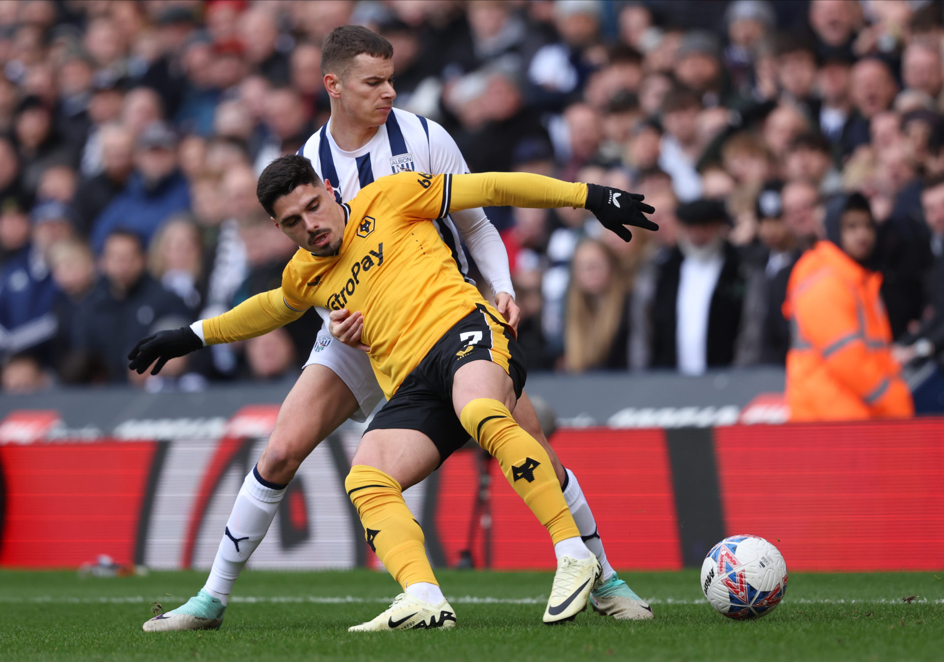 Wolves player ratings as one hits a 9/10 in Black Country Derby win