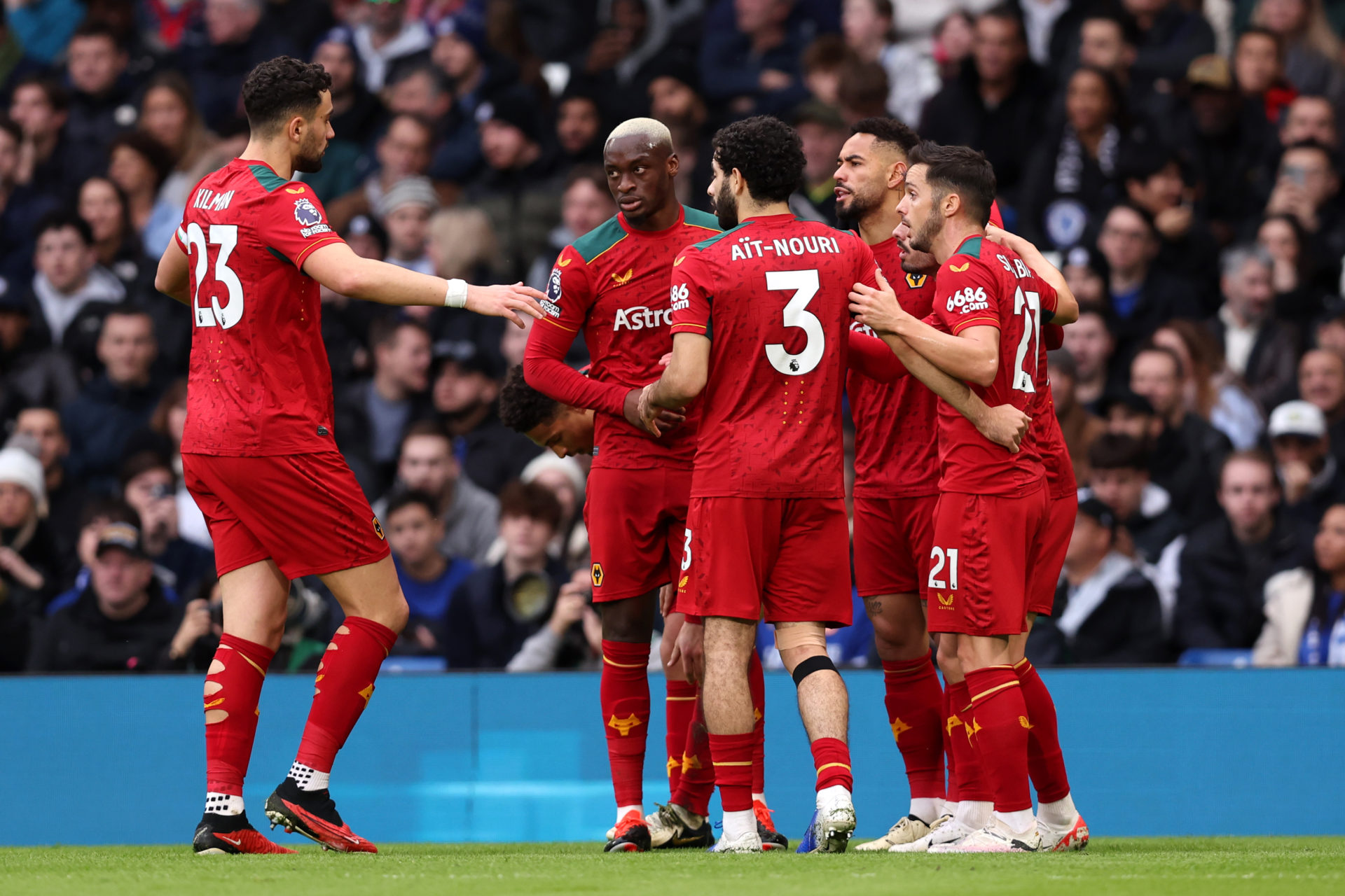 Wolves miss chance to make history amid ‘surreal news’ coming out of ...