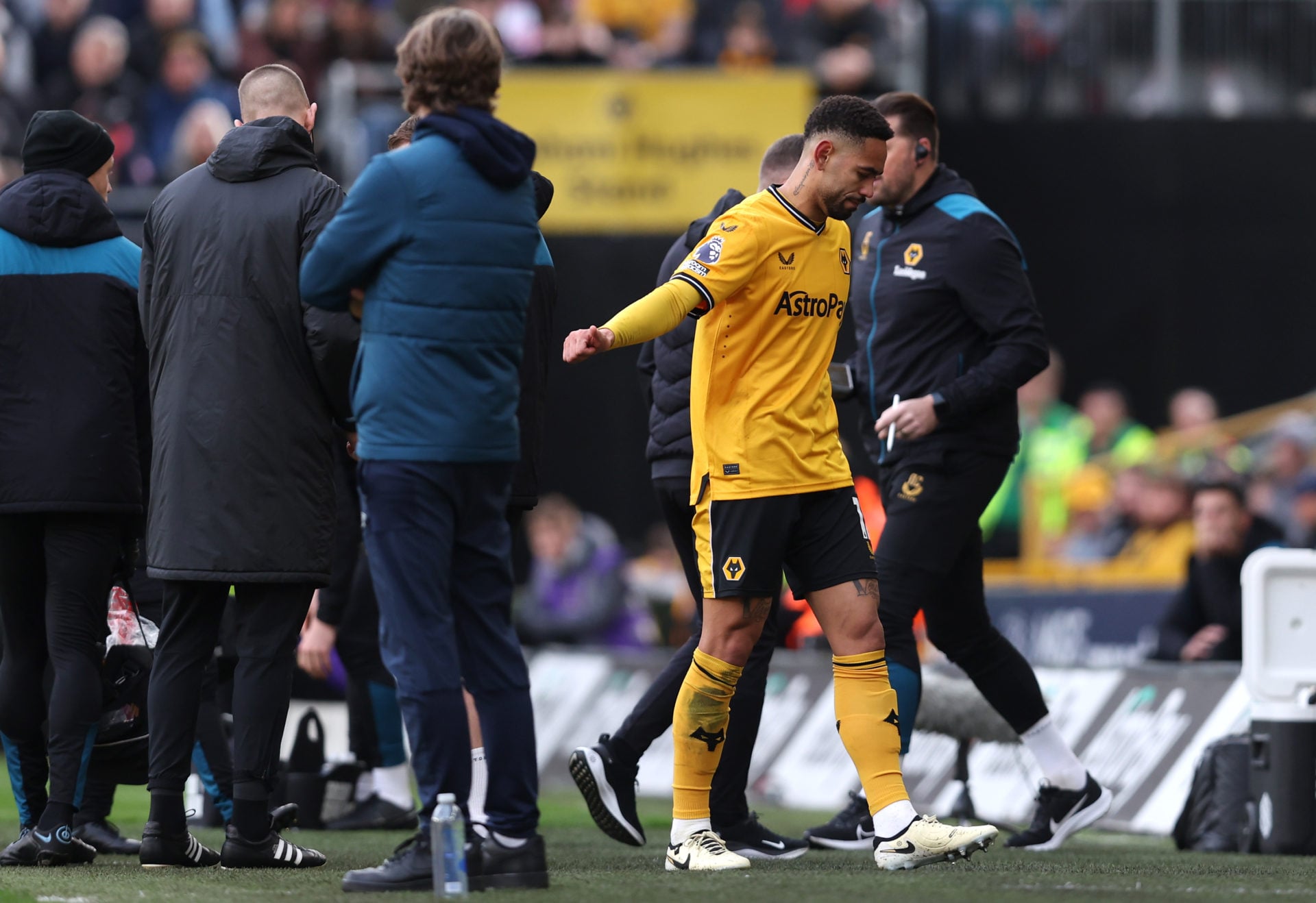 Wolves attacker Matheus Cunha suffers another injury setback as the ...
