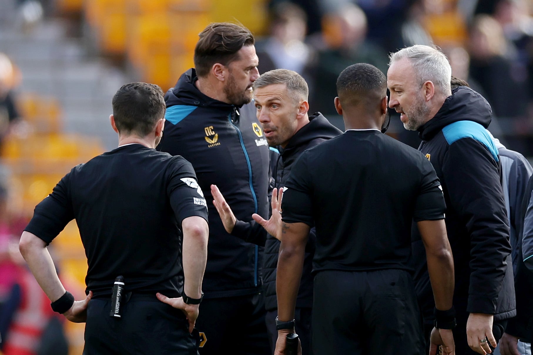 Gary O'Neil backs his 'unbelievably frustrated' Wolves stars after more ...