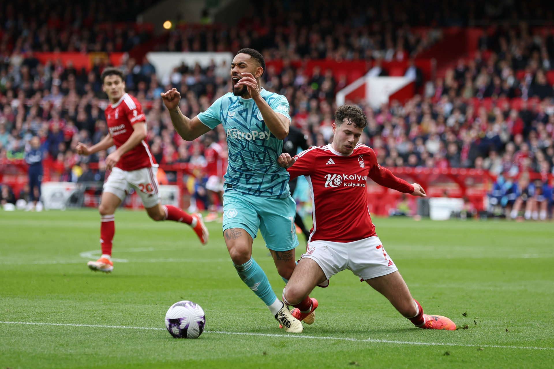 How Morgan Gibbs-White reacted to Matheus Cunha’s celebration as ...