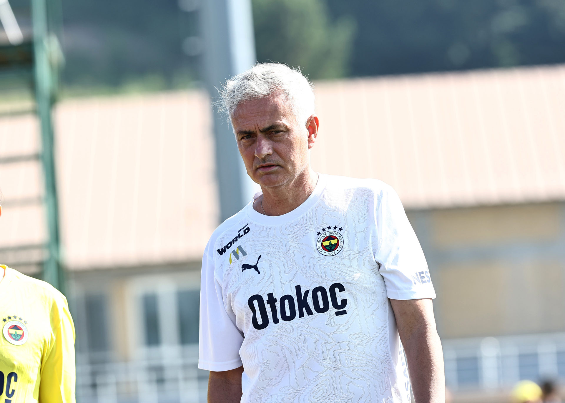 Jose Mourinho deals major blow to Wolves after zoom meeting with £26m star