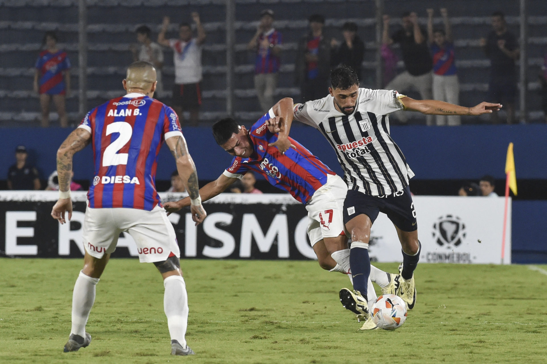Wolves turn to South America again as club eye potential next Enso Gonzalez