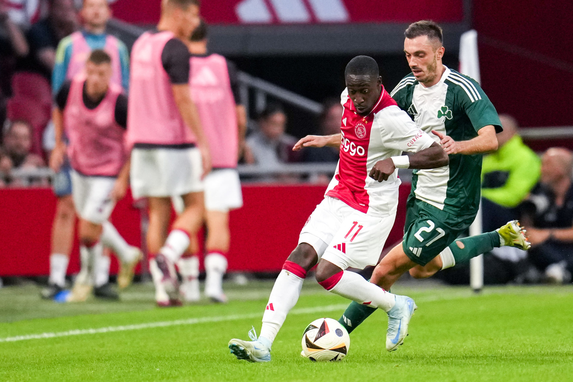 Matt Hobbs drops exciting verdict on Carlos Forbs after Wolves complete ...