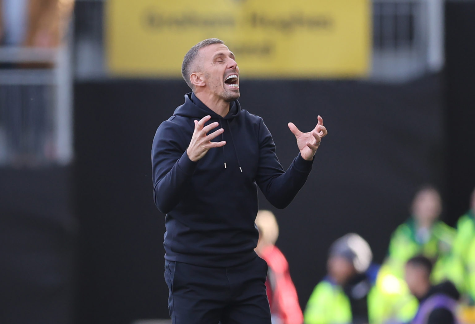 Peter Walton gives honest reaction to Gary O'Neil's unconscious bias ...