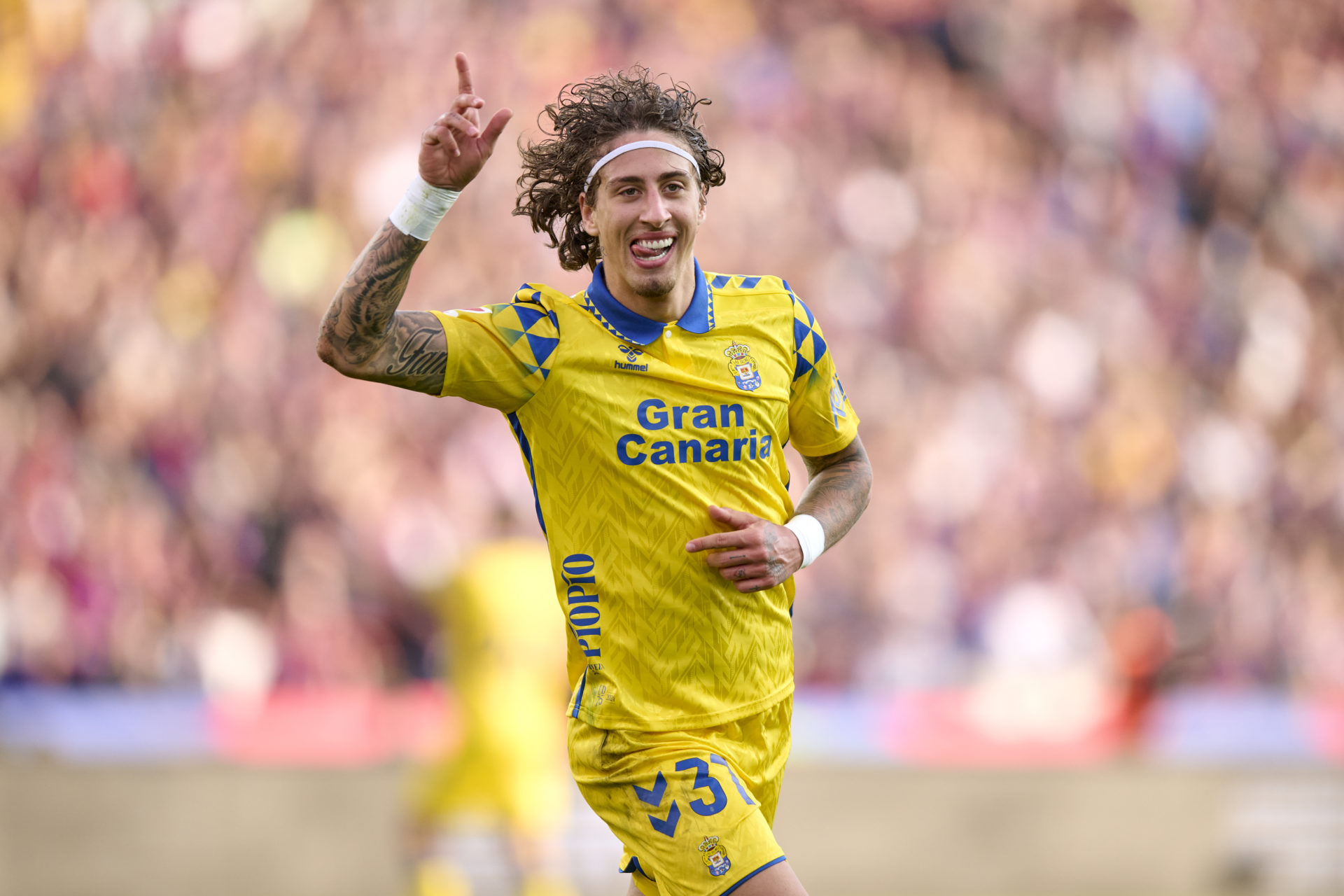 Fabio Silva transfer 'one to watch' as Wolves striker gears up for £20m ...