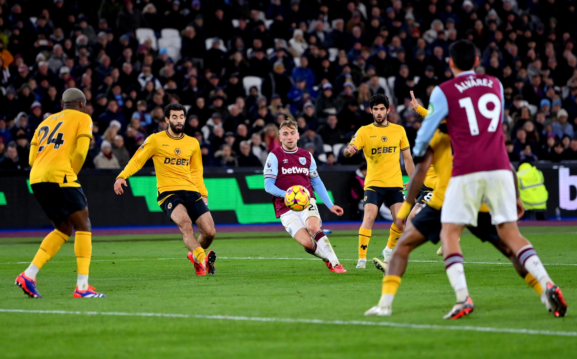 Karl Henry drops 'inexcusable' verdict after watching Wolves' defeat to ...