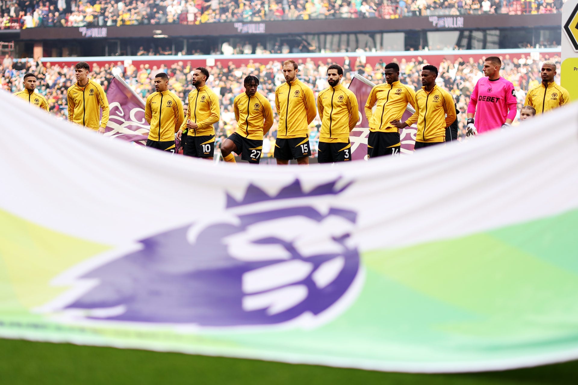 Wolves handed transfer blow after rival club decide against signing one ...