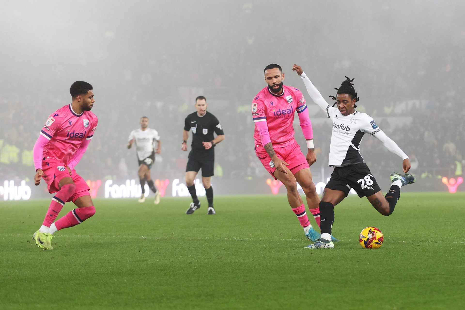 Huddersfield Town fans left in awe of Wolves gem Tawanda Chirewa after ...