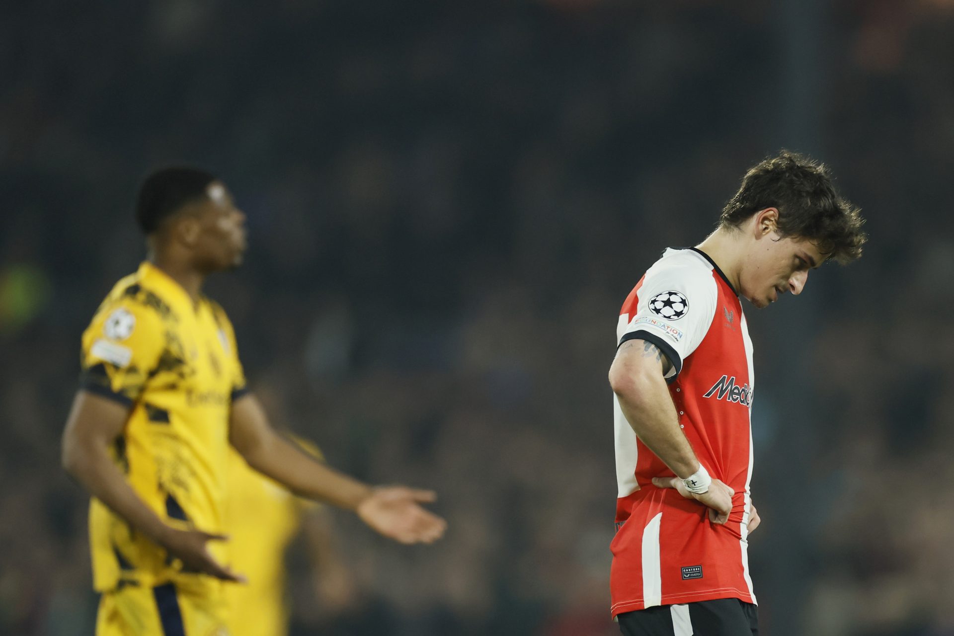 How Dutch media reacted to Hugo Bueno’s Champions League defeat - one ...