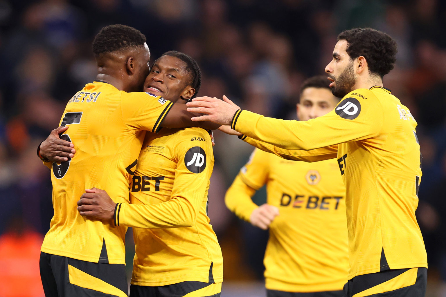 Wolves player ratings vs Everton as Marshall Munetsi scores first goal ...