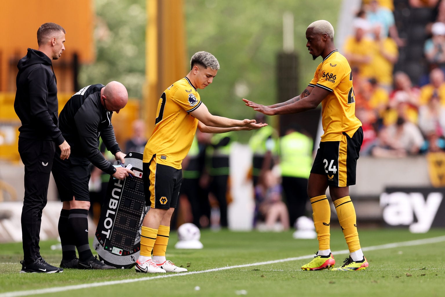 Who is Enso Gonzalez? Meet Wolves’ exciting Paraguayan forward