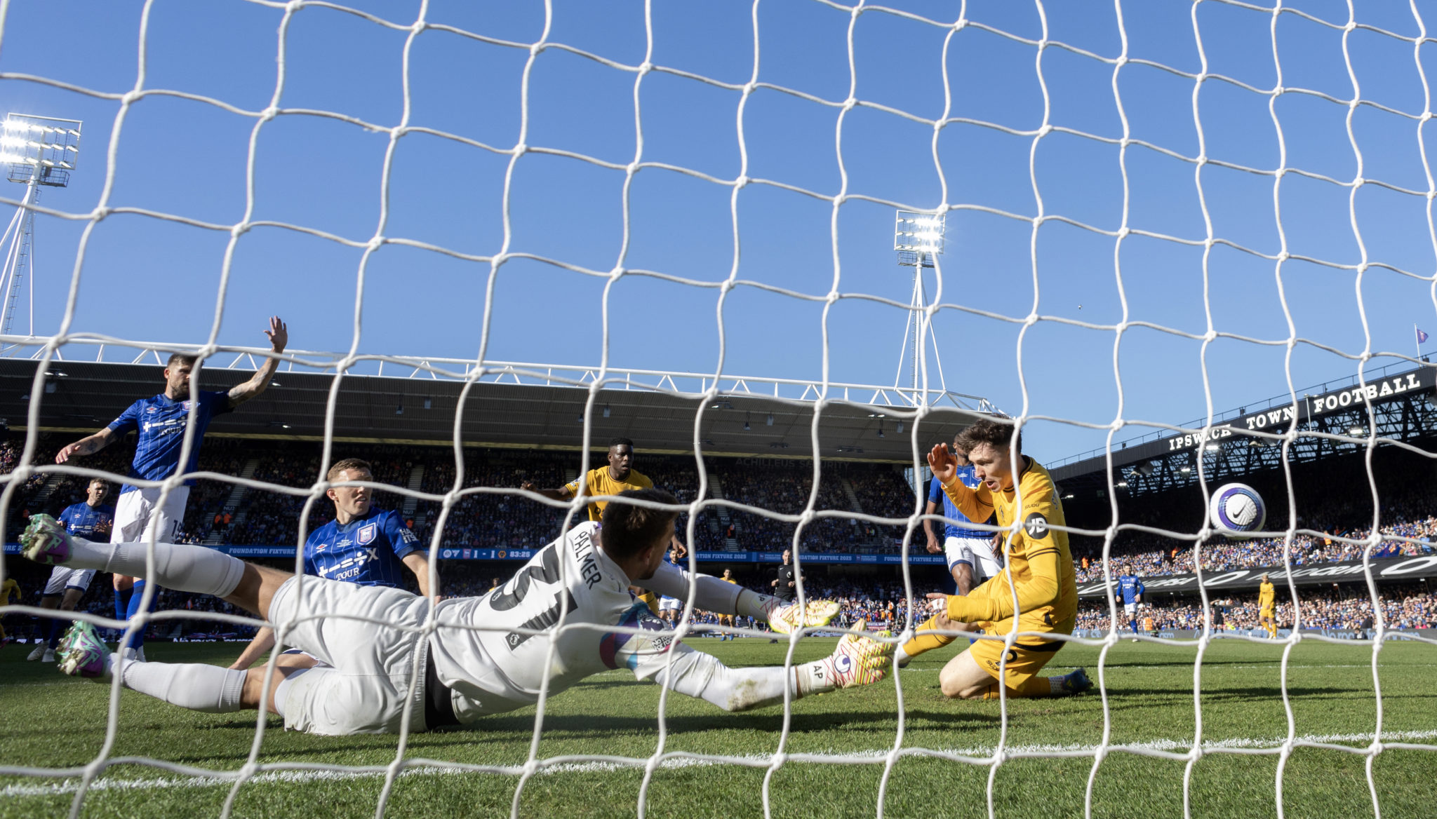 Forgotten Premier League rule reveals why Ipswich goalkeeper Alex ...