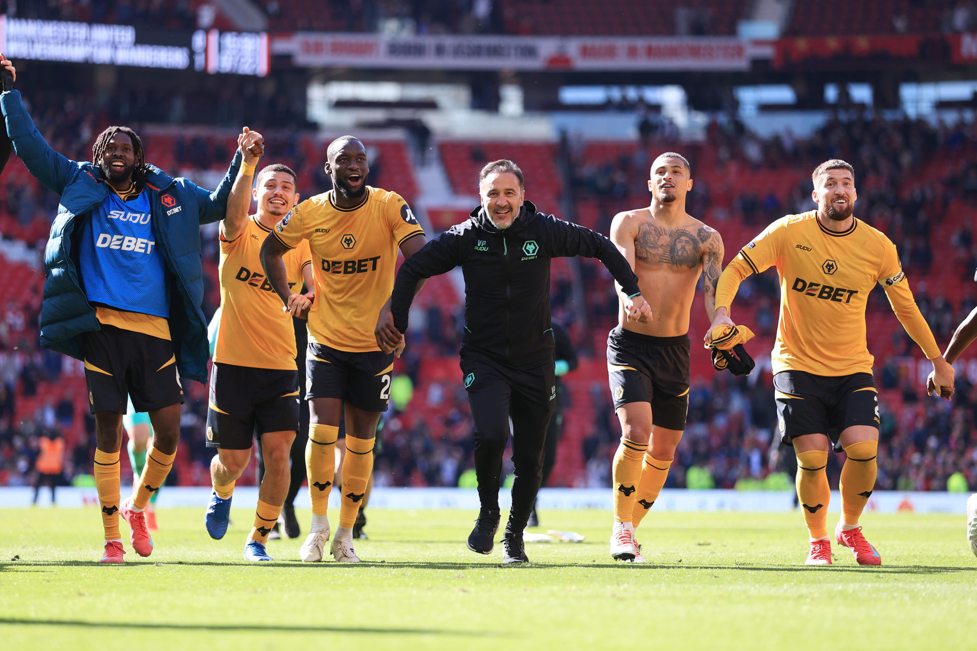 Lee Naylor spotted something interesting in the Wolves warm-up before ...