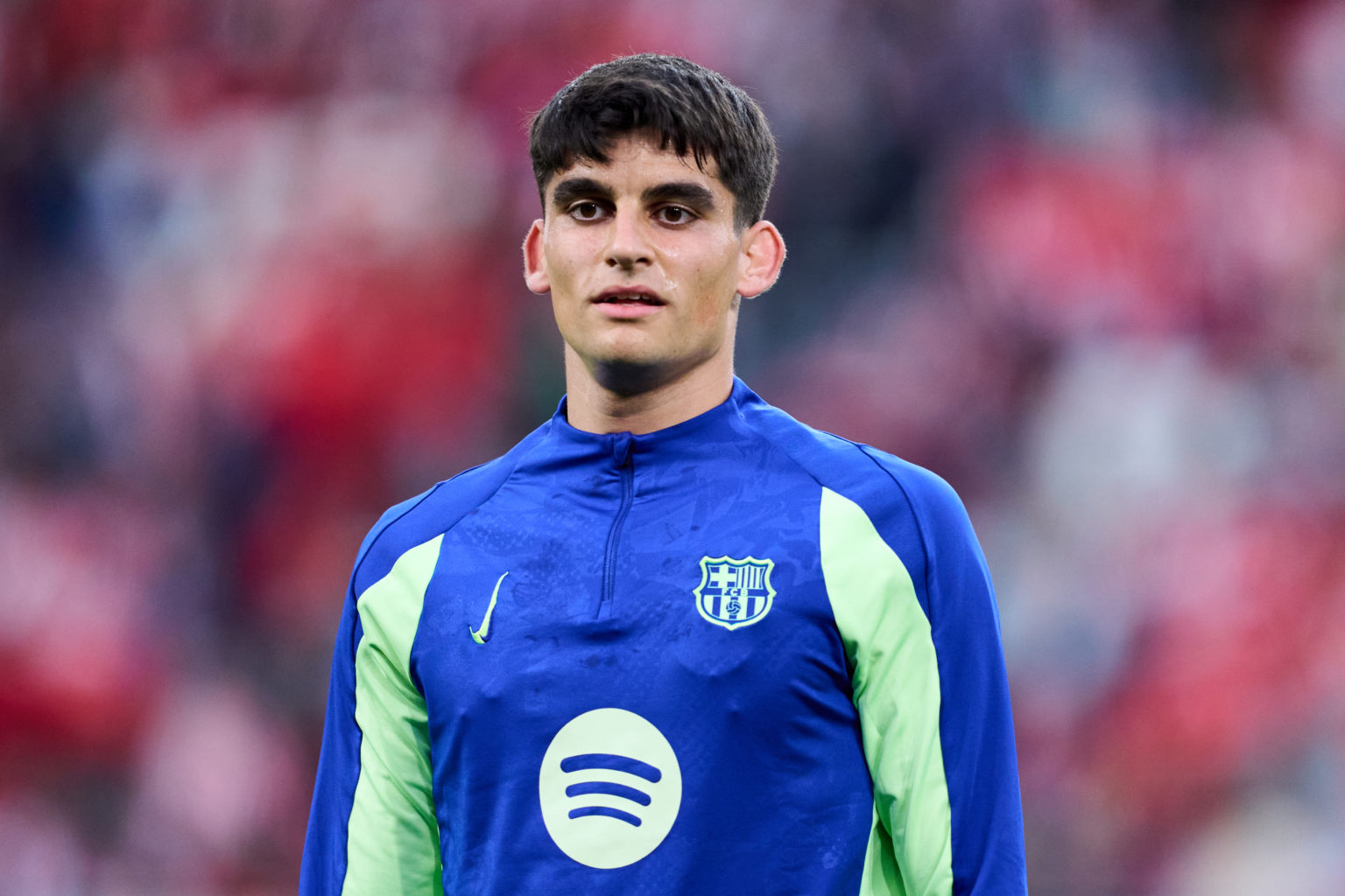 Hugo Bueno will now be worried as Wolves eye history-making defender to ...