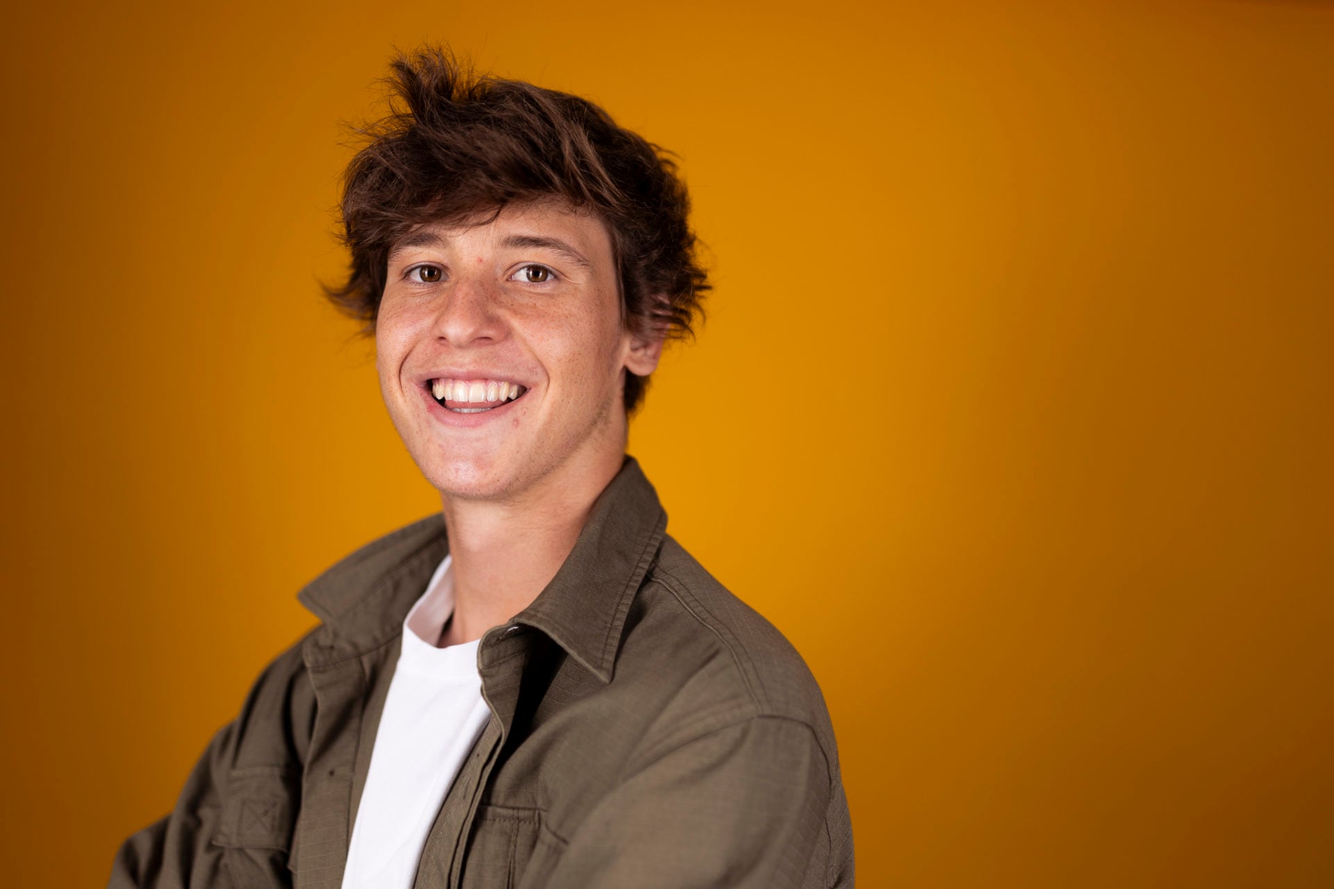 Who is Fer Lopez? Age, Height, Position, Stats & More