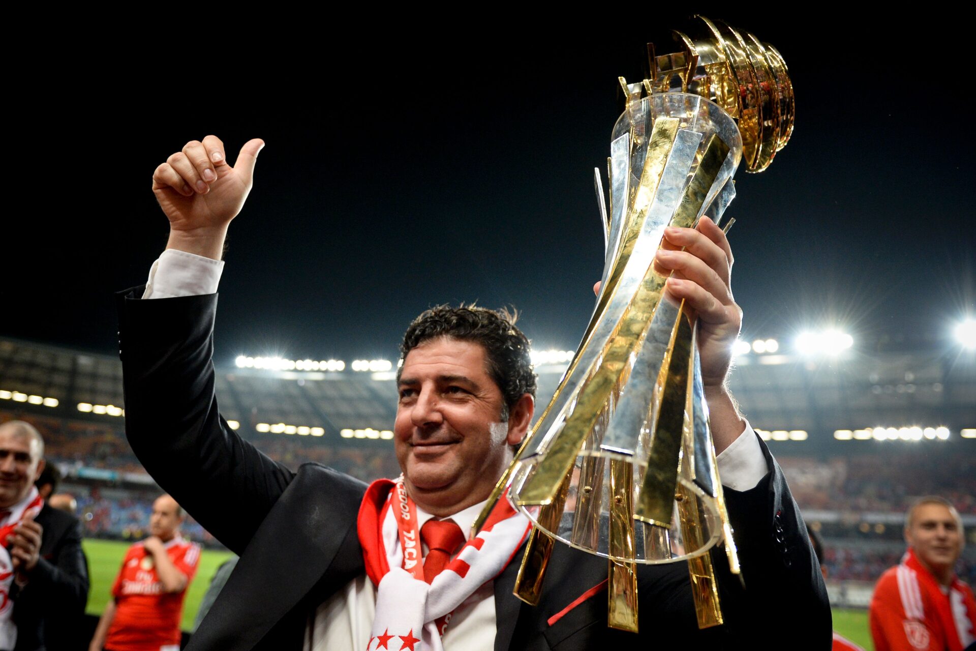 Rui Vitoria is open to taking over at Wolves but there's one problem