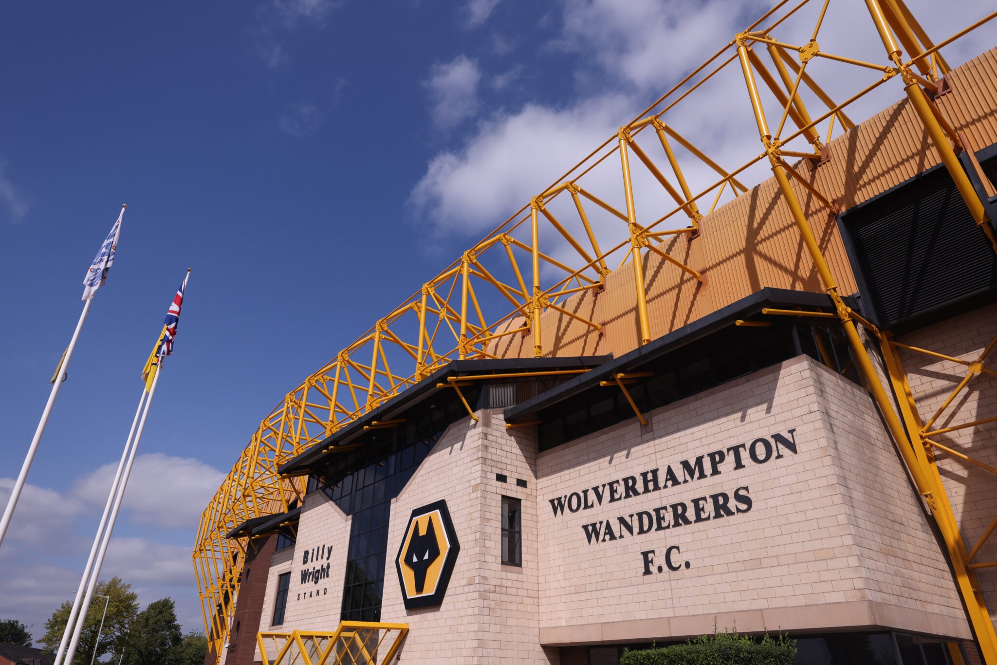 Fosun can shock everyone by appointing 53-year-old as Jeff Shi's Wolves ...